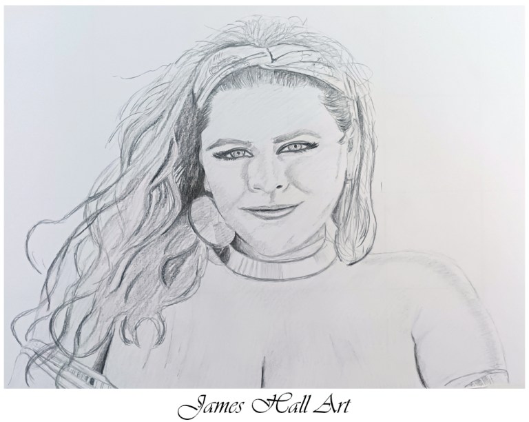 London Andrews wearing a gold necklace – James Hall Art